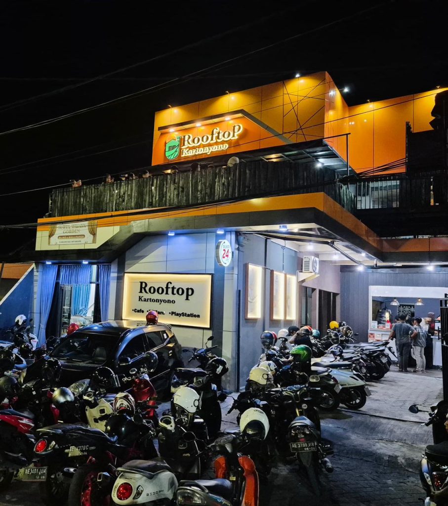 Rooftop Kartonyono Jadi Ikon Nongkrong Baru di Ngawi: Hadirkan ...